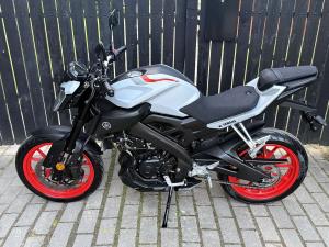 Pelēks Yamaha MT 125 2020 Prienai, ar dzinēja tilpumu 0.13 L un nobraukumu 16 tūkst. km par 2750 €, foto 6 vietnē AUTOMOTO.COM.LV
