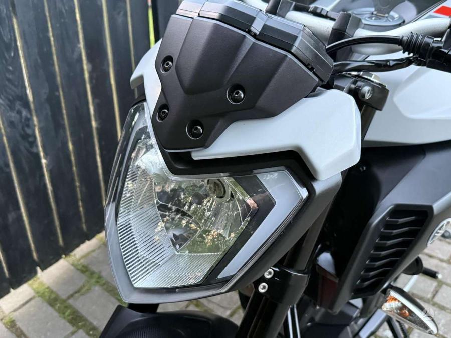 Pelēks Yamaha MT 125 2020 Prienai, ar dzinēja tilpumu 0.13 L un nobraukumu 16 tūkst. km par 2750 €, foto 14 vietnē AUTOMOTO.COM.LV
