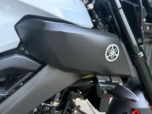 Pelēks Yamaha MT 125 2020 Prienai, ar dzinēja tilpumu 0.13 L un nobraukumu 16 tūkst. km par 2750 €, foto 34 vietnē AUTOMOTO.COM.LV