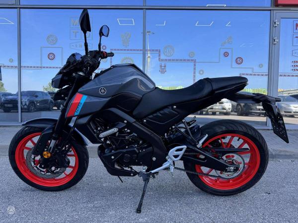 Серый Ямаха MT 125 2021 в Вильнюс, объемом двигателя 0.13 л и пробегом 4 тыс. км за 3999 €, фото 5 на AUTOMOTO.COM.LV