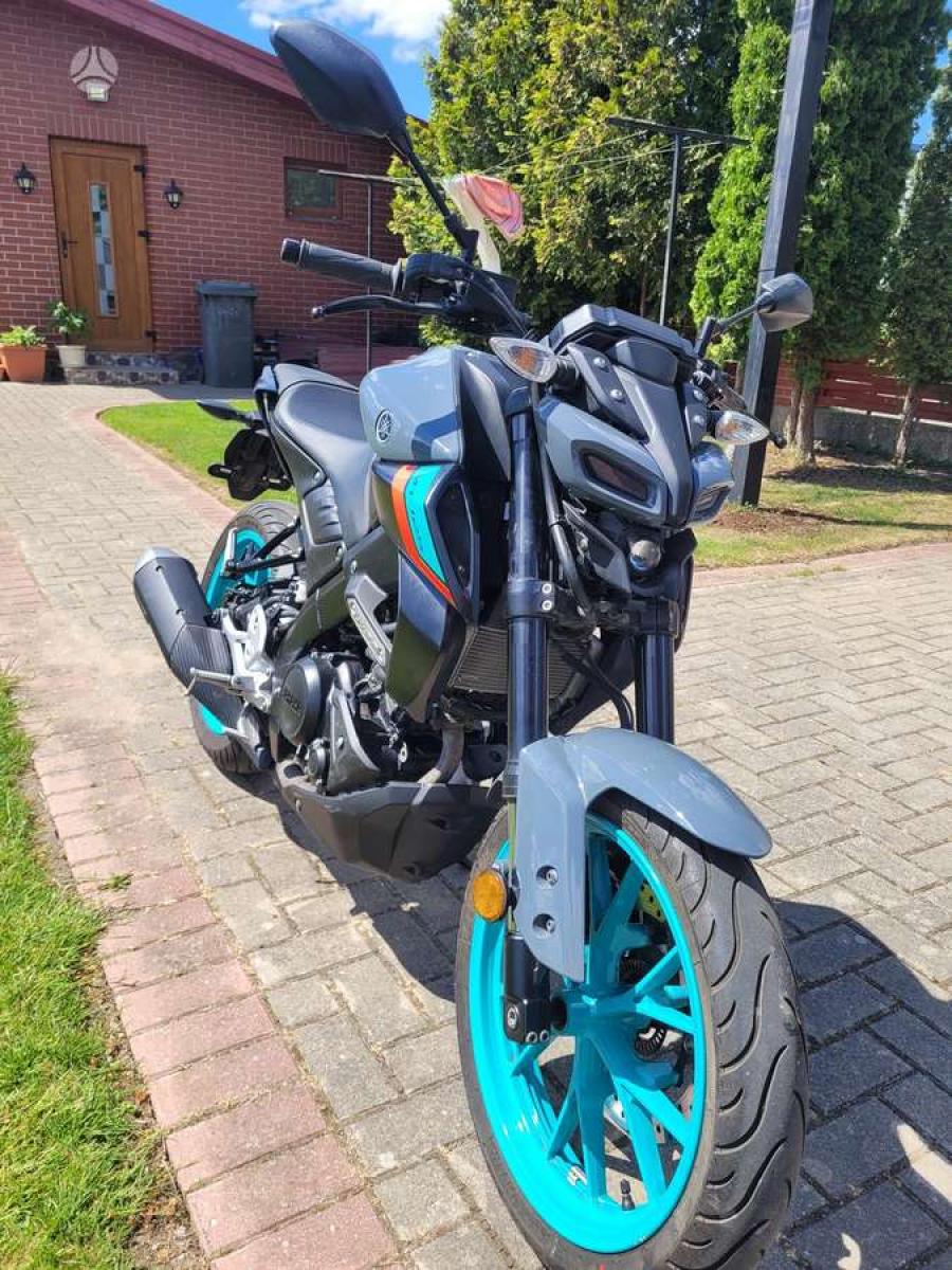 Grey Yamaha MT 125 2023 in Gargzdai, with an engine capacity of 0.13 L and mileage of 9 thousand km for 3750 €, photo 3 on AUTOMOTO.COM.LV