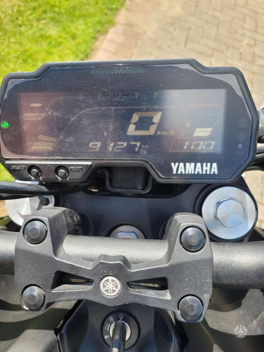 Grey Yamaha MT 125 2023 in Gargzdai, with an engine capacity of 0.13 L and mileage of 9 thousand km for 3750 €, photo 6 on AUTOMOTO.COM.LV