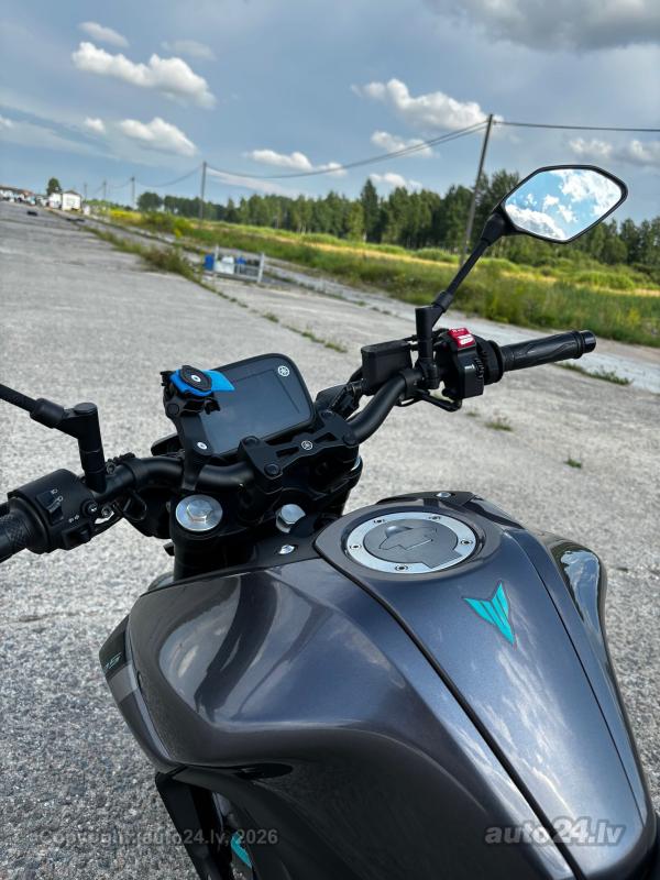 Серый Ямаха MT 125 2024 в Тарту, объемом двигателя 0.13 л и пробегом 17 тыс. км за 4400 €, фото 6 на AUTOMOTO.COM.LV