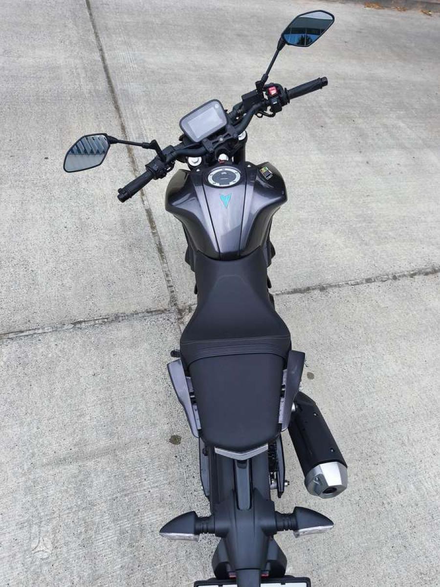 Серый Ямаха MT 125 2024 в Каунас, объемом двигателя 0.13 л и пробегом 12 тыс. км за 4250 €, фото 9 на AUTOMOTO.COM.LV