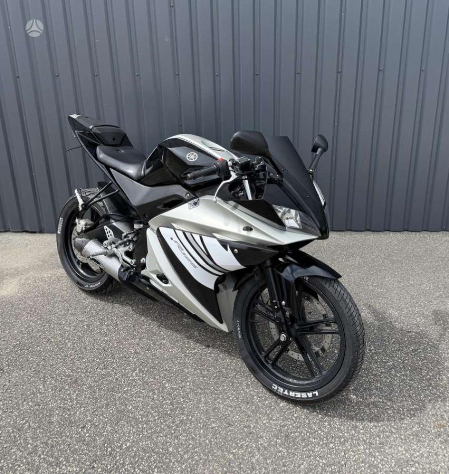 Yamaha MT 125 2009 Mažeikiai, ar dzinēja tilpumu 0.13 L un nobraukumu 31 tūkst. km par 1850 €, foto 3 vietnē AUTOMOTO.COM.LV