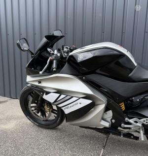 Yamaha MT 125 2009 Mažeikiai, ar dzinēja tilpumu 0.13 L un nobraukumu 31 tūkst. km par 1850 €, foto 8 vietnē AUTOMOTO.COM.LV
