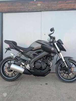 Yamaha MT 125 2014 in Taurage, with an engine capacity of 0.00 L and mileage of 26 thousand km for 2199 €, photo 3 on AUTOMOTO.COM.LV