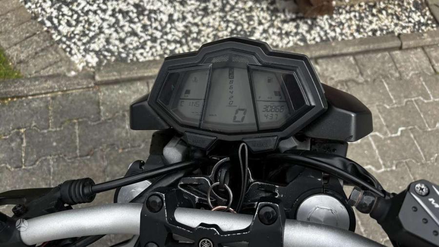 Ямаха MT 125 2015 в Мажейкяй, объемом двигателя 0.13 л и пробегом 31 тыс. км за 2100 €, фото 6 на AUTOMOTO.COM.LV