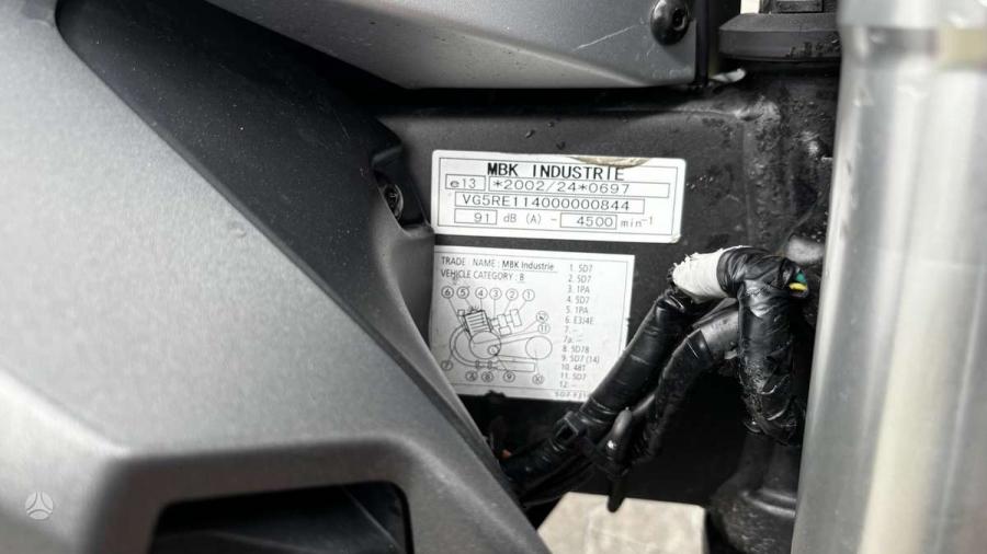 Ямаха MT 125 2015 в Мажейкяй, объемом двигателя 0.13 л и пробегом 31 тыс. км за 2100 €, фото 13 на AUTOMOTO.COM.LV