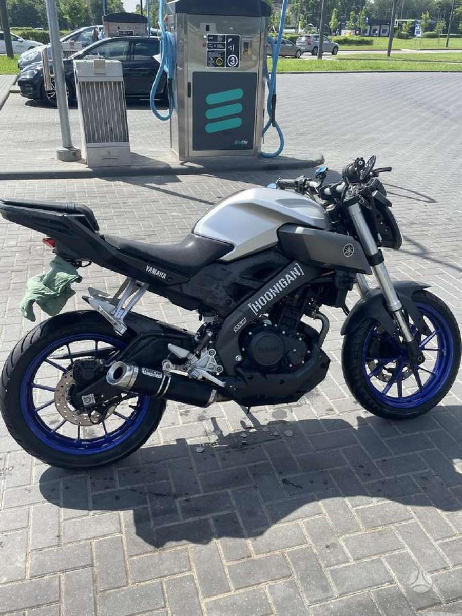 Ямаха MT 125 2015 в Каунас, объемом двигателя 0.13 л и пробегом 38 тыс. км за 2000 €, фото 1 на AUTOMOTO.COM.LV