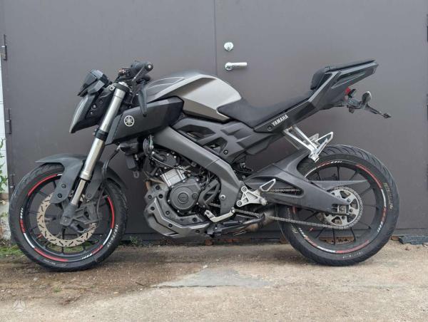 Yamaha MT 125 2015 in Taurage, with an engine capacity of 0.13 L and mileage of 17 thousand km for 2399 €, photo 3 on AUTOMOTO.COM.LV