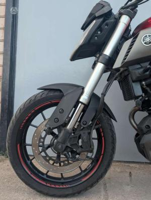 Ямаха MT 125 2015 в Таураге, объемом двигателя 0.13 л и пробегом 18 тыс. км за 2450 €, фото 7 на AUTOMOTO.COM.LV