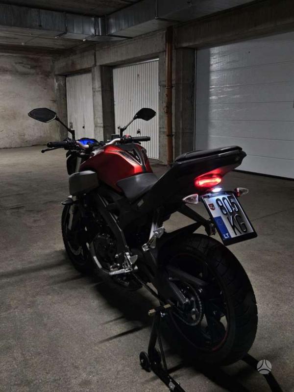 Ямаха MT 125 2015 в Вильнюс, объемом двигателя 0.13 л и пробегом 19 тыс. км за 2600 €, фото 6 на AUTOMOTO.COM.LV