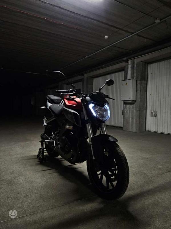 Ямаха MT 125 2015 в Вильнюс, объемом двигателя 0.13 л и пробегом 19 тыс. км за 2600 €, фото 8 на AUTOMOTO.COM.LV
