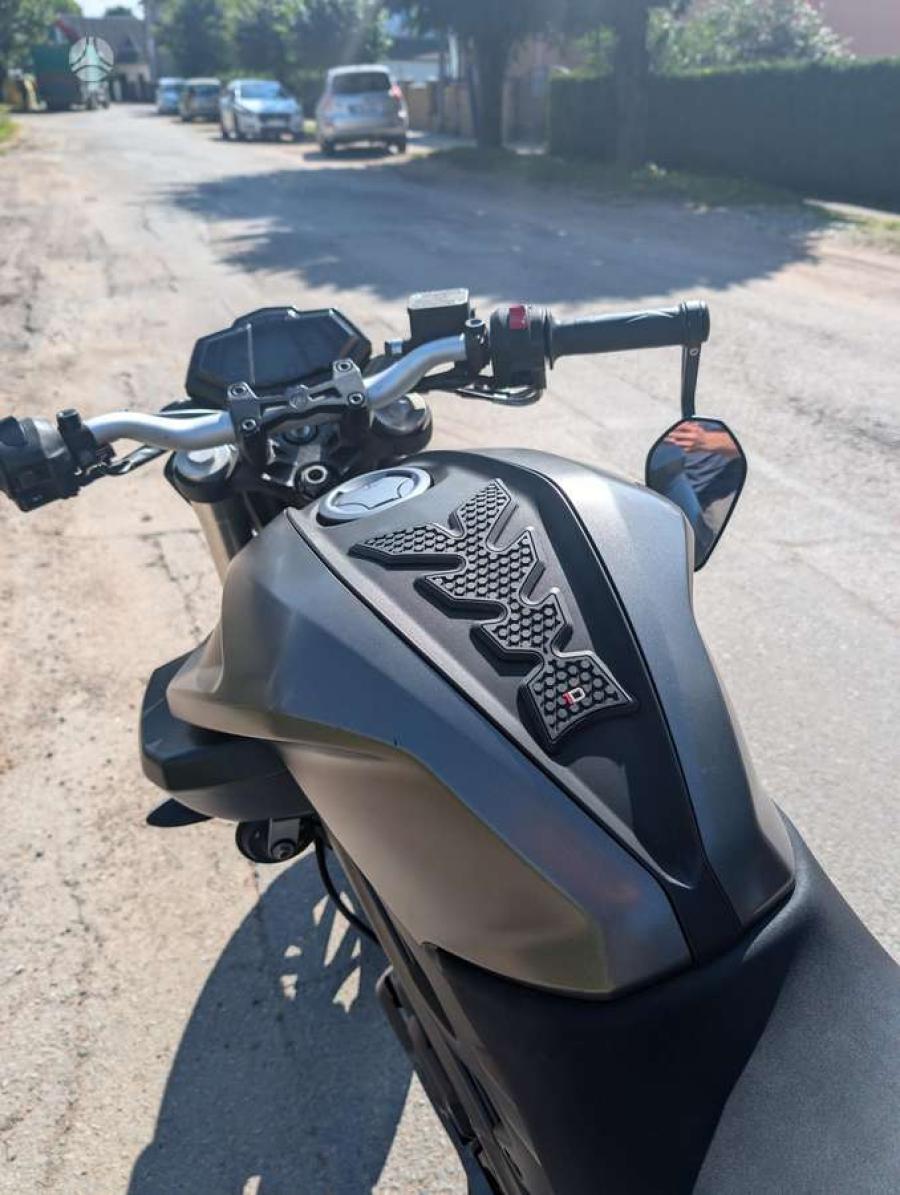 Yamaha MT 125 2015 in Taurage, with an engine capacity of 0.00 L and mileage of 21 thousand km for 2399 €, photo 6 on AUTOMOTO.COM.LV