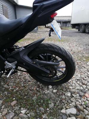 Yamaha MT 125 2016 in Vilnius, with an engine capacity of 0.13 L and mileage of 36 thousand km for 2100 €, photo 5 on AUTOMOTO.COM.LV