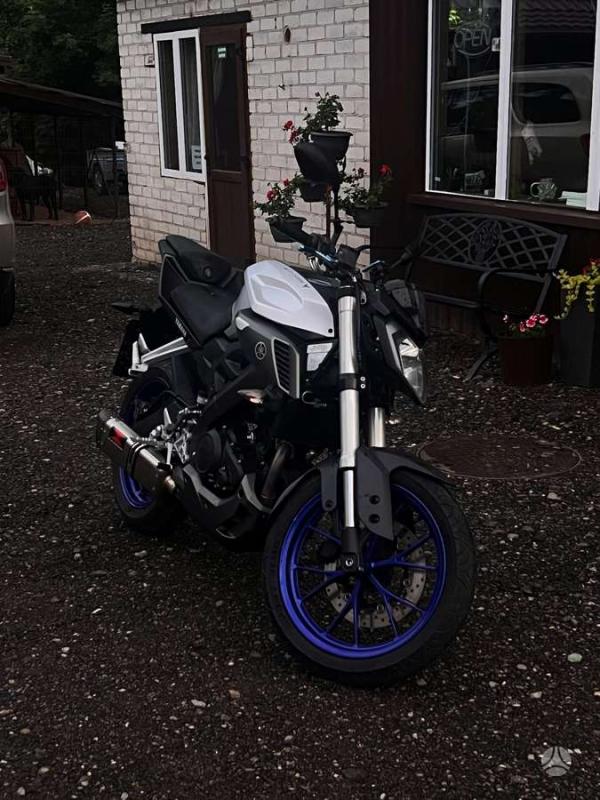 Yamaha MT 125 2016 in Mazeikiai, with an engine capacity of 0.13 L and mileage of 21 thousand km for 2450 €, photo 1 on AUTOMOTO.COM.LV