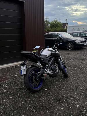 Yamaha MT 125 2016 in Mazeikiai, with an engine capacity of 0.13 L and mileage of 21 thousand km for 2450 €, photo 4 on AUTOMOTO.COM.LV