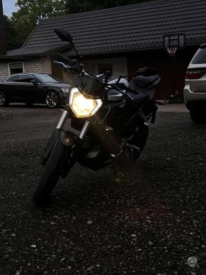 Yamaha MT 125 2016 in Mazeikiai, with an engine capacity of 0.13 L and mileage of 21 thousand km for 2450 €, photo 6 on AUTOMOTO.COM.LV