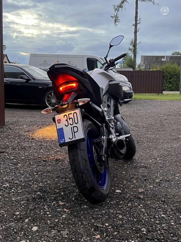 Yamaha MT 125 2016 in Mazeikiai, with an engine capacity of 0.13 L and mileage of 21 thousand km for 2450 €, photo 6 on AUTOMOTO.COM.LV