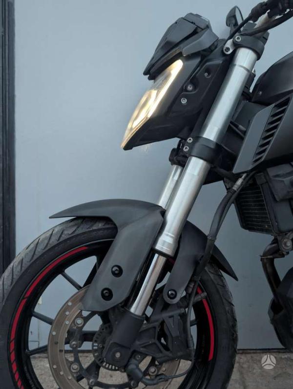 Ямаха MT 125 2016 в Таураге, объемом двигателя 0.13 л и пробегом 19 тыс. км за 2499 €, фото 9 на AUTOMOTO.COM.LV