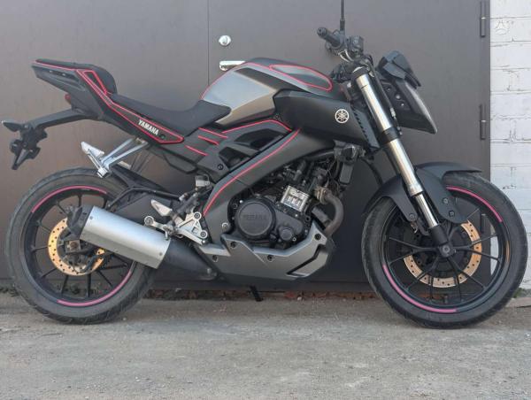 Yamaha MT 125 2016 in Taurage, with an engine capacity of 0.13 L and mileage of 16 thousand km for 2270 €, photo 2 on AUTOMOTO.COM.LV