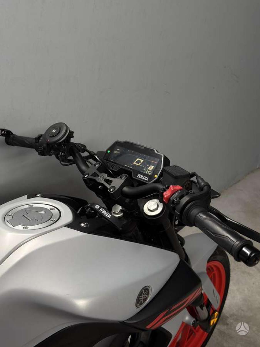 Yamaha MT 125 2020 in Mazeikiai, with an engine capacity of 0.13 L and mileage of 20 thousand km for 3500 €, photo 10 on AUTOMOTO.COM.LV