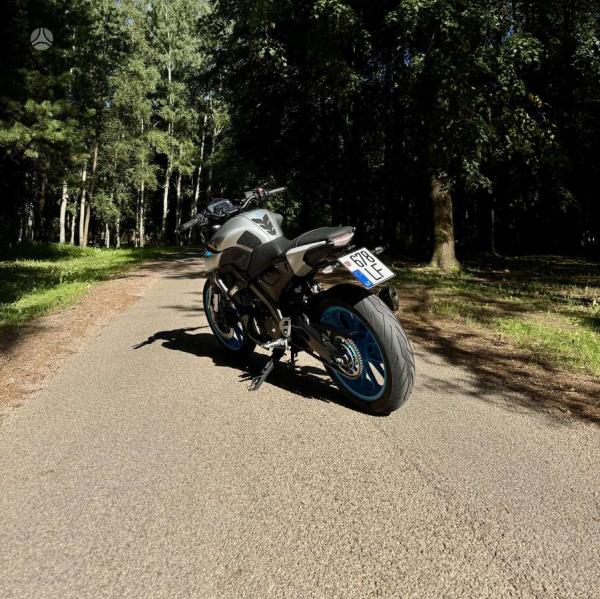 Yamaha MT 125 2025 Viļņa, ar dzinēja tilpumu 0.13 L un nobraukumu 18 tūkst. km par 5000 €, foto 3 vietnē AUTOMOTO.COM.LV