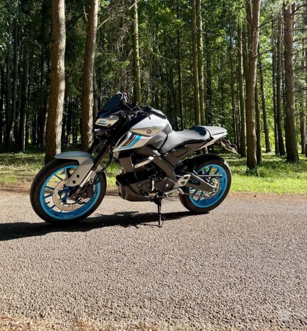 Yamaha MT 125 2025 Viļņa, ar dzinēja tilpumu 0.13 L un nobraukumu 18 tūkst. km par 5000 €, foto 4 vietnē AUTOMOTO.COM.LV