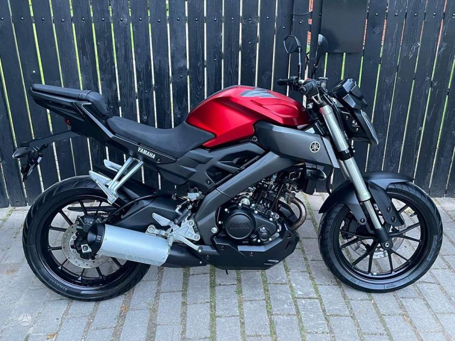Красный Ямаха MT 125 2015 в Пренай, объемом двигателя 0.13 л и пробегом 28 тыс. км за 2250 €, фото 5 на AUTOMOTO.COM.LV