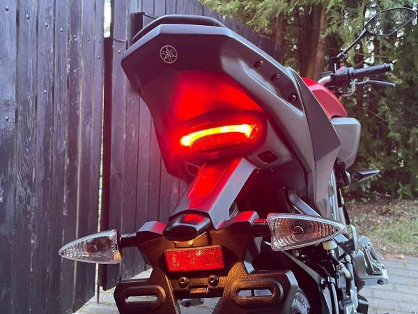 Красный Ямаха MT 125 2015 в Пренай, объемом двигателя 0.13 л и пробегом 28 тыс. км за 2250 €, фото 11 на AUTOMOTO.COM.LV