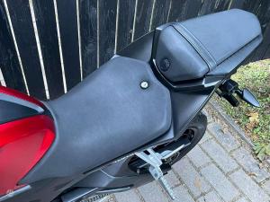 Красный Ямаха MT 125 2015 в Пренай, объемом двигателя 0.13 л и пробегом 28 тыс. км за 2250 €, фото 14 на AUTOMOTO.COM.LV