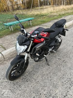 Красный Ямаха MT 125 2016 в Паневежис, объемом двигателя 0.13 л и пробегом 27 тыс. км за 2600 €, фото 4 на AUTOMOTO.COM.LV