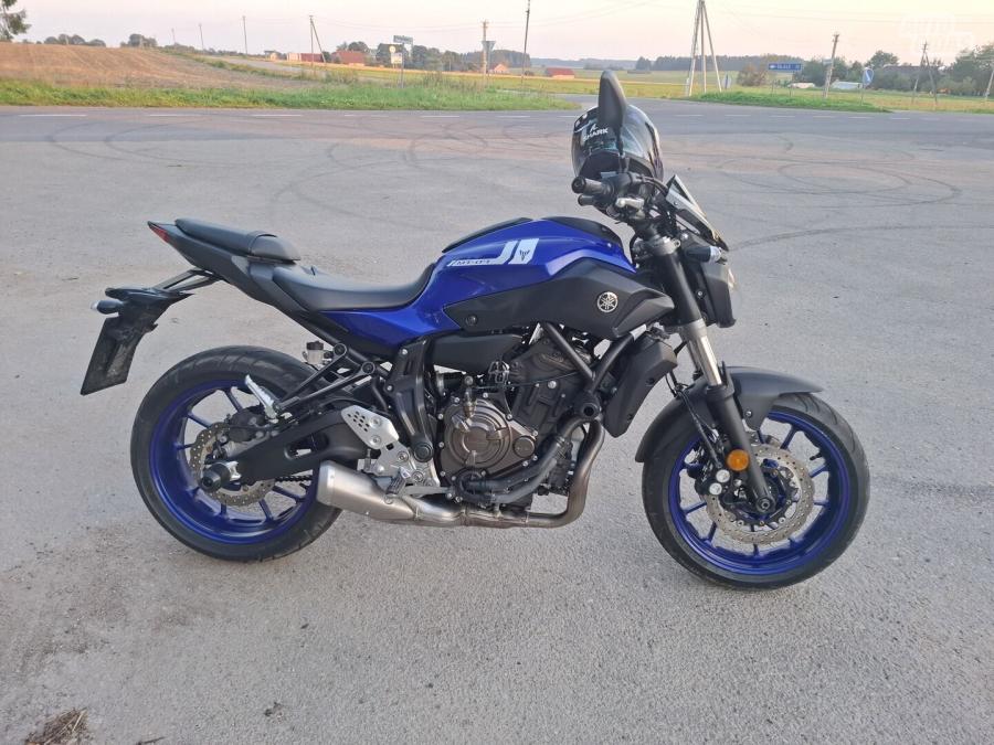 Blue Yamaha MT 2018 in Silale, with an engine capacity of 0.70 L and mileage of 25 thousand km for 4800 €, photo 2 on AUTOMOTO.COM.LV