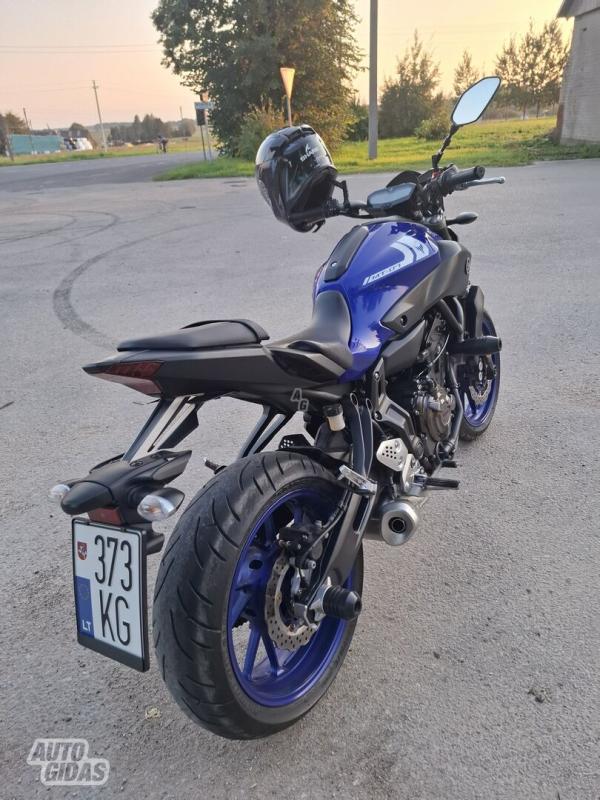 Blue Yamaha MT 2018 in Silale, with an engine capacity of 0.70 L and mileage of 25 thousand km for 4800 €, photo 3 on AUTOMOTO.COM.LV
