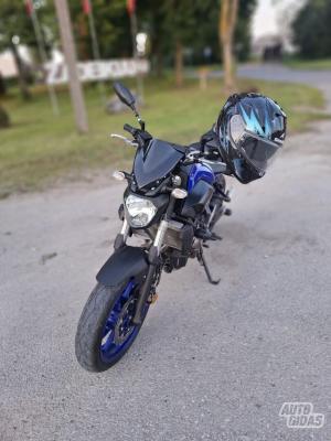 Blue Yamaha MT 2018 in Silale, with an engine capacity of 0.70 L and mileage of 25 thousand km for 4800 €, photo 5 on AUTOMOTO.COM.LV
