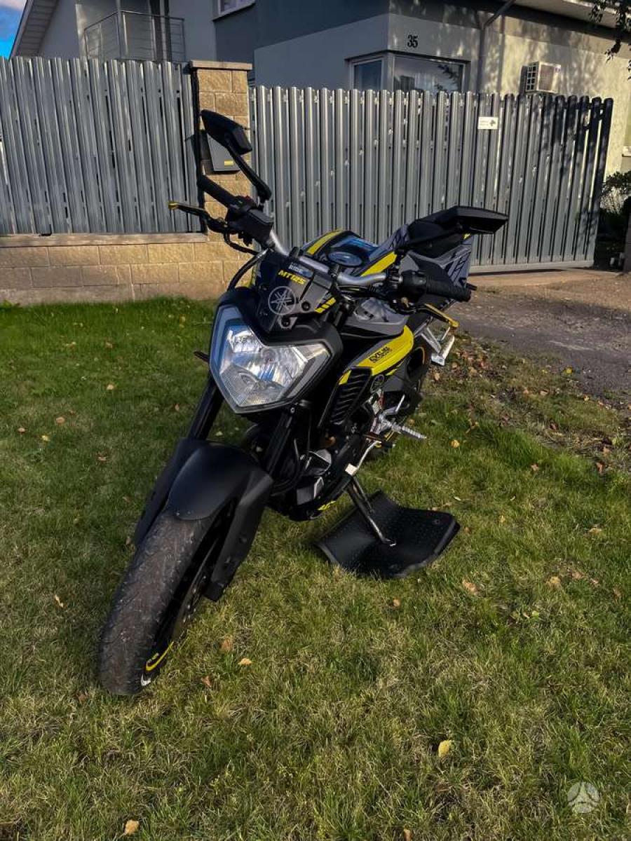Grey Yamaha MT 2016 in Panevezys, with an engine capacity of 0.13 L and mileage of 41 thousand km for 2700 €, photo 2 on AUTOMOTO.COM.LV