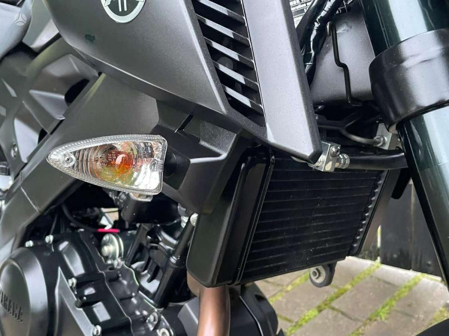 Pelēks Yamaha MT 2018 Prienai, ar dzinēja tilpumu 0.13 L un nobraukumu 12 tūkst. km par 2790 €, foto 10 vietnē AUTOMOTO.COM.LV