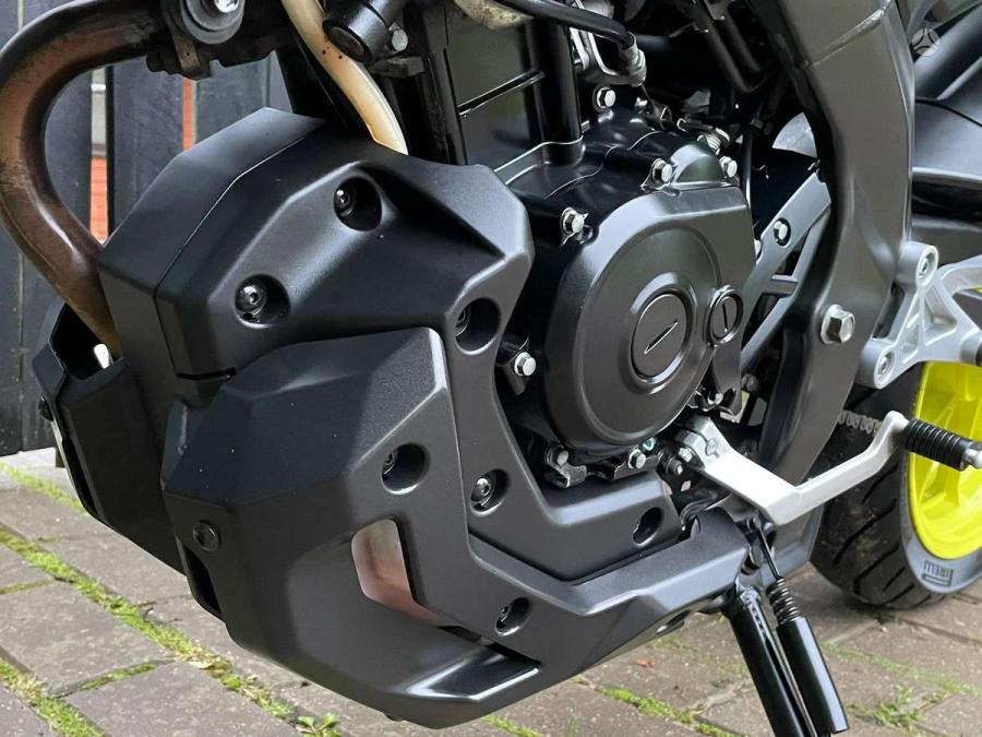 Pelēks Yamaha MT 2018 Prienai, ar dzinēja tilpumu 0.13 L un nobraukumu 12 tūkst. km par 2790 €, foto 12 vietnē AUTOMOTO.COM.LV