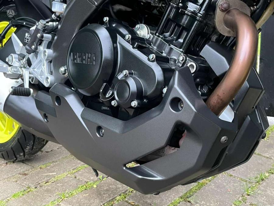 Pelēks Yamaha MT 2018 Prienai, ar dzinēja tilpumu 0.13 L un nobraukumu 12 tūkst. km par 2790 €, foto 13 vietnē AUTOMOTO.COM.LV