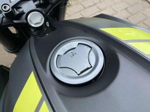 Pelēks Yamaha MT 2018 Prienai, ar dzinēja tilpumu 0.13 L un nobraukumu 12 tūkst. km par 2790 €, foto 18 vietnē AUTOMOTO.COM.LV