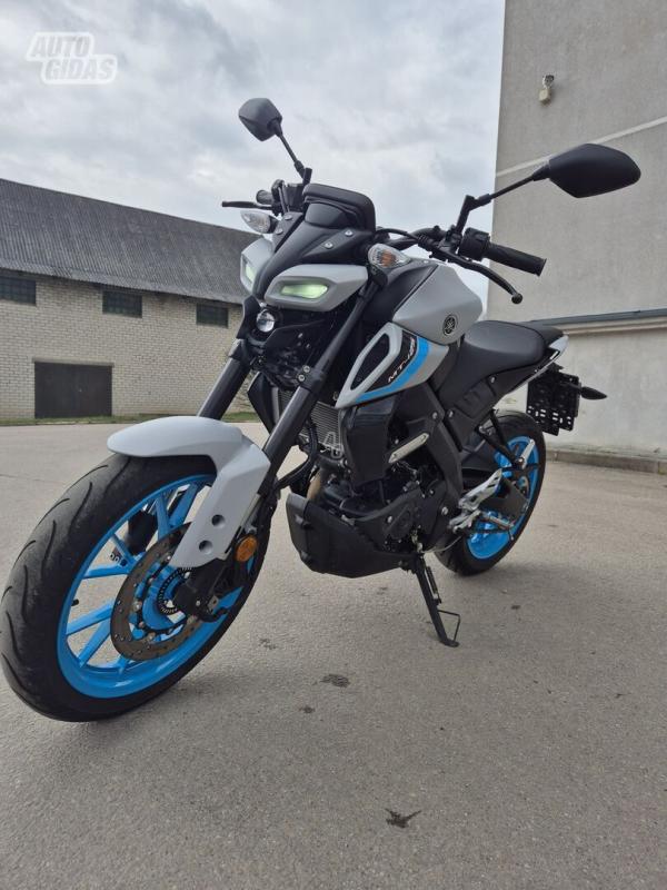 Pelēks Yamaha MT 2025 Raseiniai, ar dzinēja tilpumu 0.13 L un nobraukumu 2 tūkst. km par 4700 €, foto 3 vietnē AUTOMOTO.COM.LV