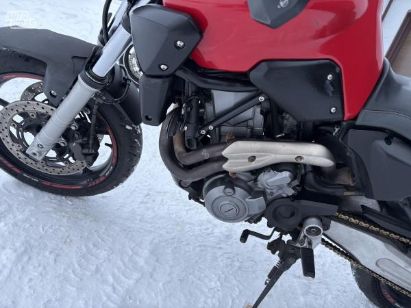 Yamaha MT 2006 in Kelme, with an engine capacity of 0.00 L and mileage of 34 thousand km for 1130 €, photo 8 on AUTOMOTO.COM.LV