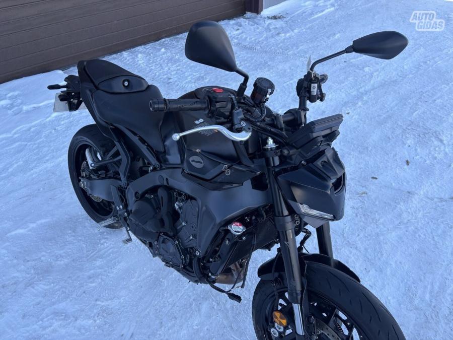 Yamaha MT 2024 in Kelme, with an engine capacity of 0.89 L and mileage of 2 thousand km for 4030 €, photo 16 on AUTOMOTO.COM.LV