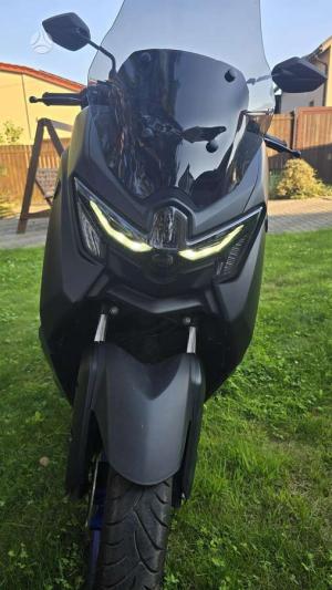Melns Yamaha N-MAX 125 2025 Viļņa, ar dzinēja tilpumu 0.13 L un nobraukumu 4 tūkst. km par 3000 €, foto 4 vietnē AUTOMOTO.COM.LV