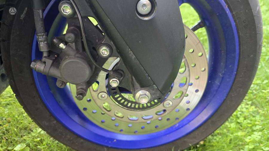 Melns Yamaha N-MAX 125 2025 Viļņa, ar dzinēja tilpumu 0.13 L un nobraukumu 4 tūkst. km par 3000 €, foto 16 vietnē AUTOMOTO.COM.LV