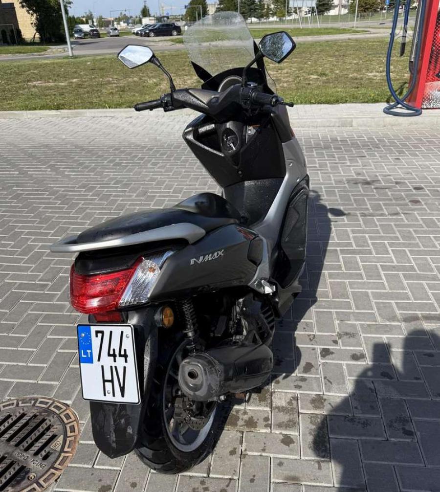 Pelēks Yamaha N-MAX 125 2016 Mažeikiai, ar dzinēja tilpumu 0.13 L un nobraukumu 23 tūkst. km par 1950 €, foto 1 vietnē AUTOMOTO.COM.LV