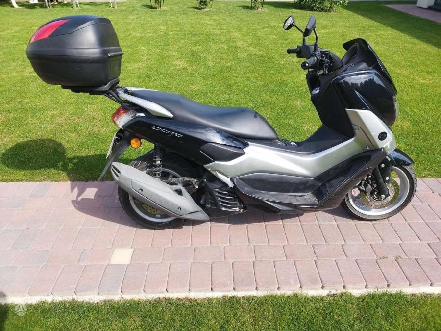 Yamaha N-MAX 125 2016 in Kaunas, with an engine capacity of 0.13 L and mileage of 19 thousand km for 2200 €, photo 4 on AUTOMOTO.COM.LV