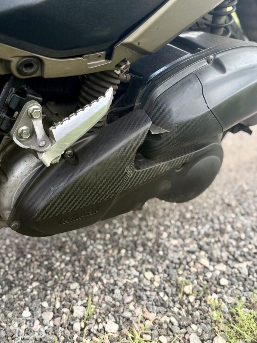 Yamaha N-MAX 125 2016 in Vievis, with an engine capacity of 0.13 L and mileage of 63 thousand km for 525 €, photo 10 on AUTOMOTO.COM.LV