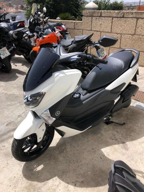 Ямаха N-MAX 125 2020 в Вильнюс, объемом двигателя 0.13 л и пробегом 14 тыс. км за 2600 €, фото 1 на AUTOMOTO.COM.LV